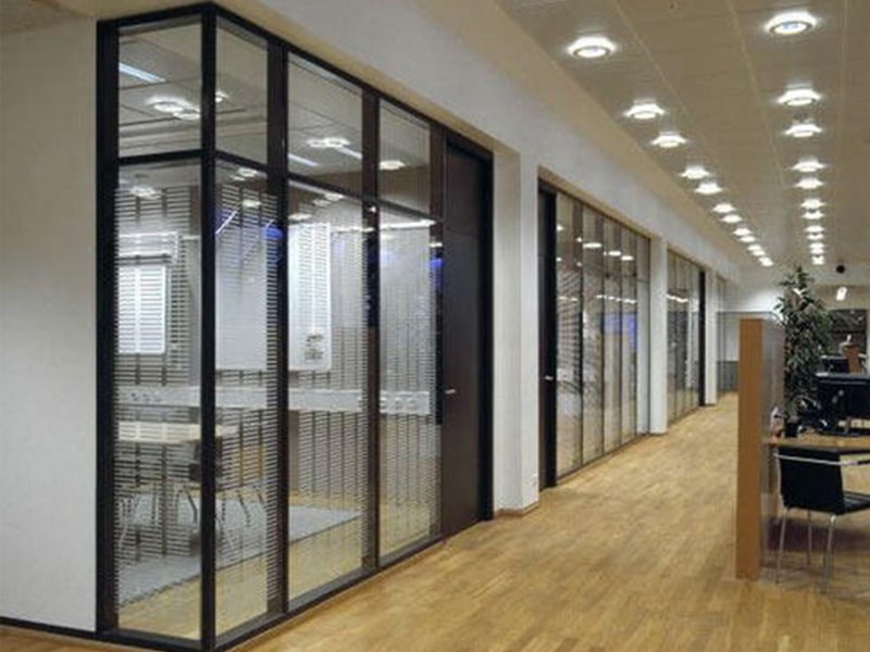Glass and Aluminium Works in Dubai, Dubai Glass Partition